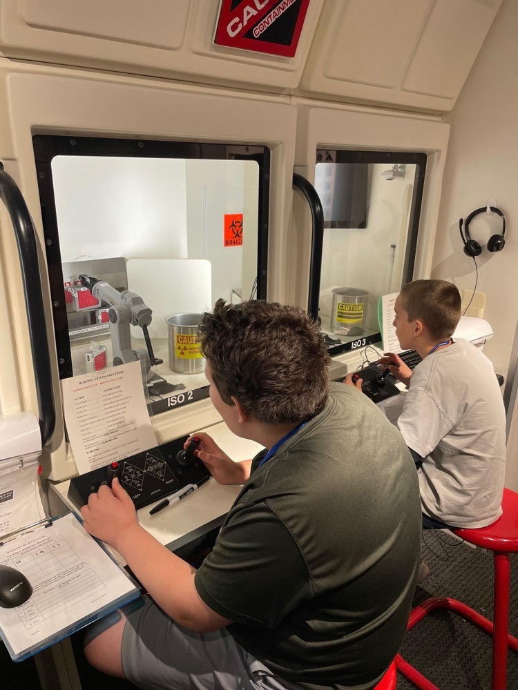 Live Feed | Center Drive School